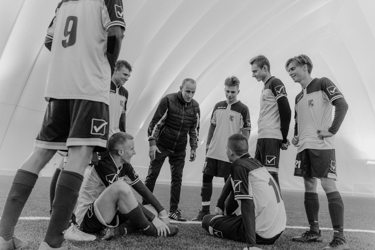 Creating a Game Plan: Simple Tactics for Small Teams - SBStoday24.com